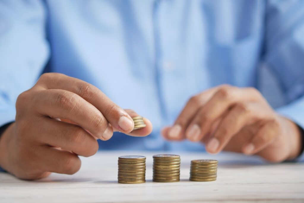 The Hidden Ways Interest Rates Impact Real Estate | Southern NH Houses ...